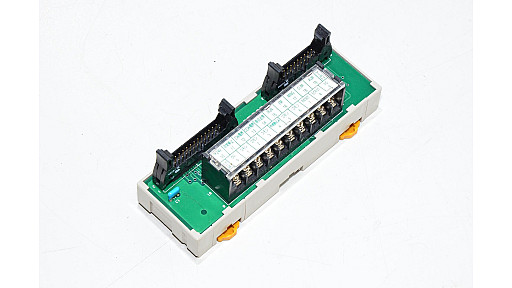 Omron Sysmac C200H-NC112 XW2B-20J6-1B position control terminal block