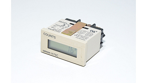 Omron H7EC-BVL self-powered panel mounted digital counter