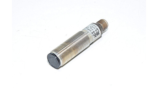 SICK VTE18-4P4240 cylindrical photoelectric sensor, 24VDC, 100mA, PNP ...