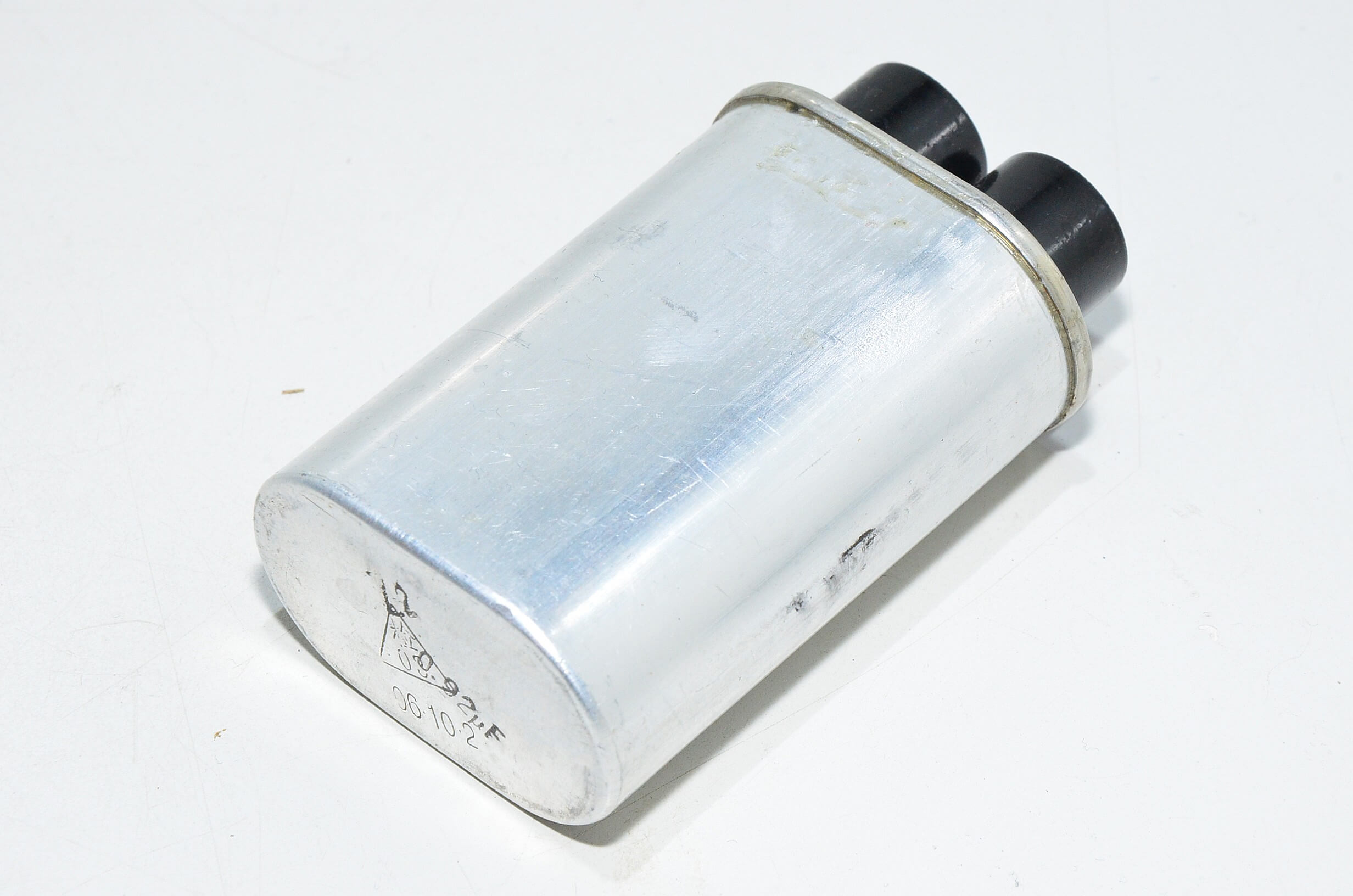 0,92µF +/- 3% 2100VAC Ningbo Bicai CH85.210920.2100V.AC high voltage ...