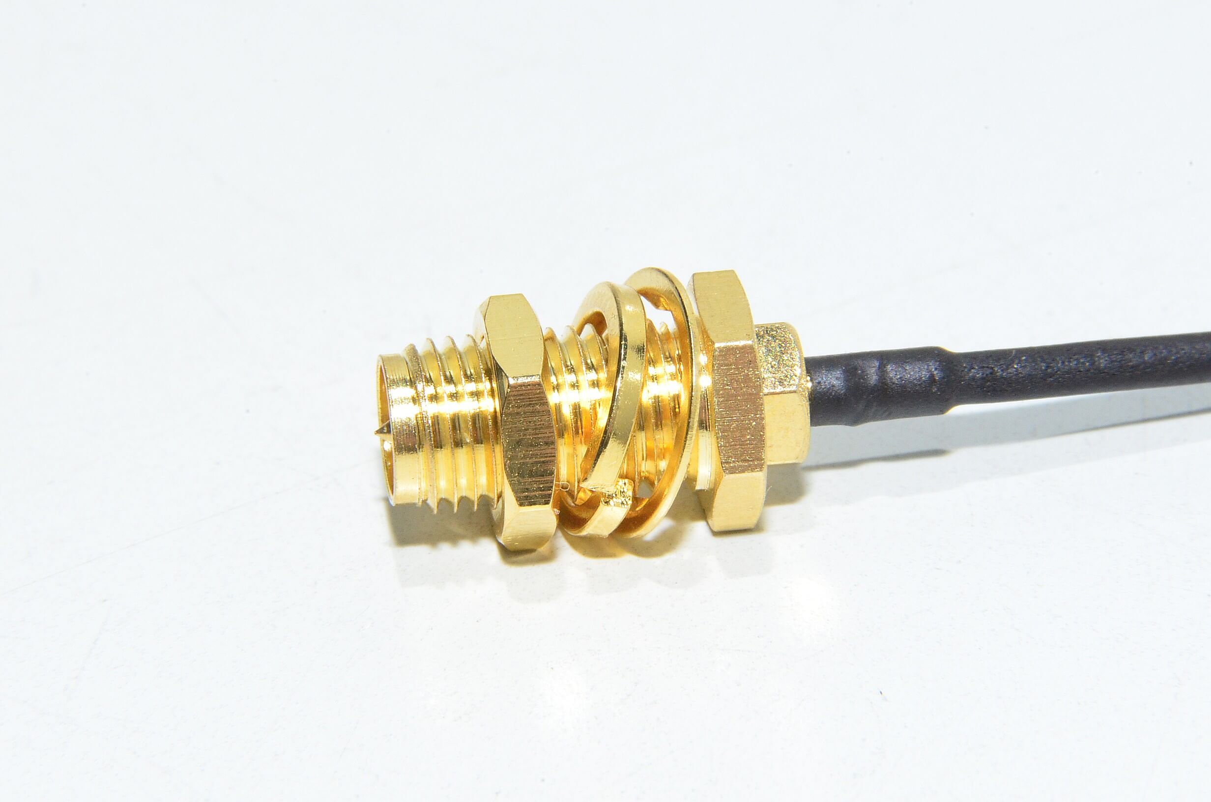 Reverse polarity RP-SMA female - U.FL female adapter cable 100mm