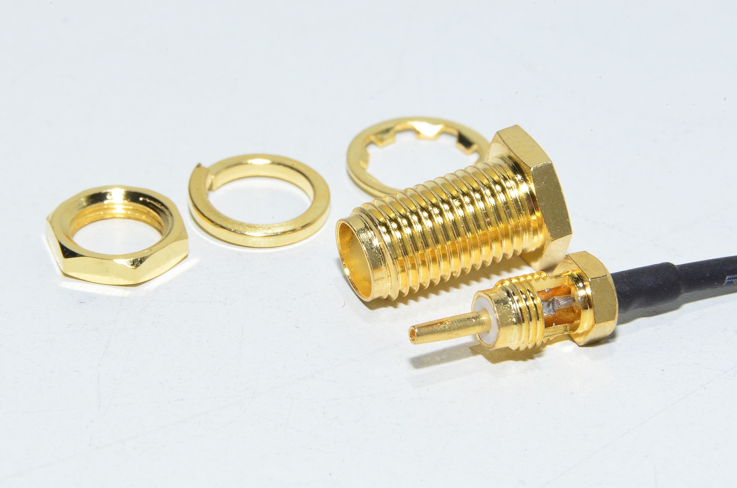 SMA naaras - U.FL naaras adapteri kaapeli 100mm *uusi*