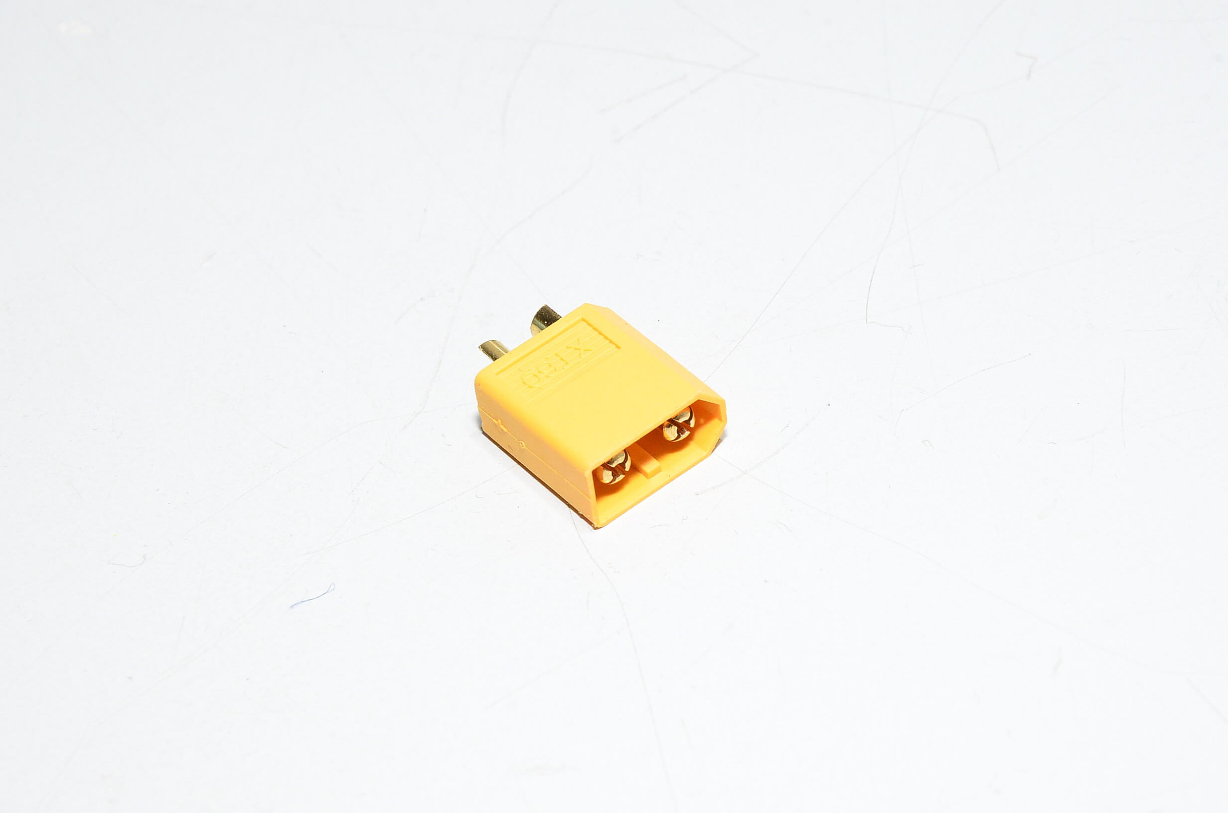 XT60-M yellow 2pin male power connector with housing, 500VDC, 30/60A *new*