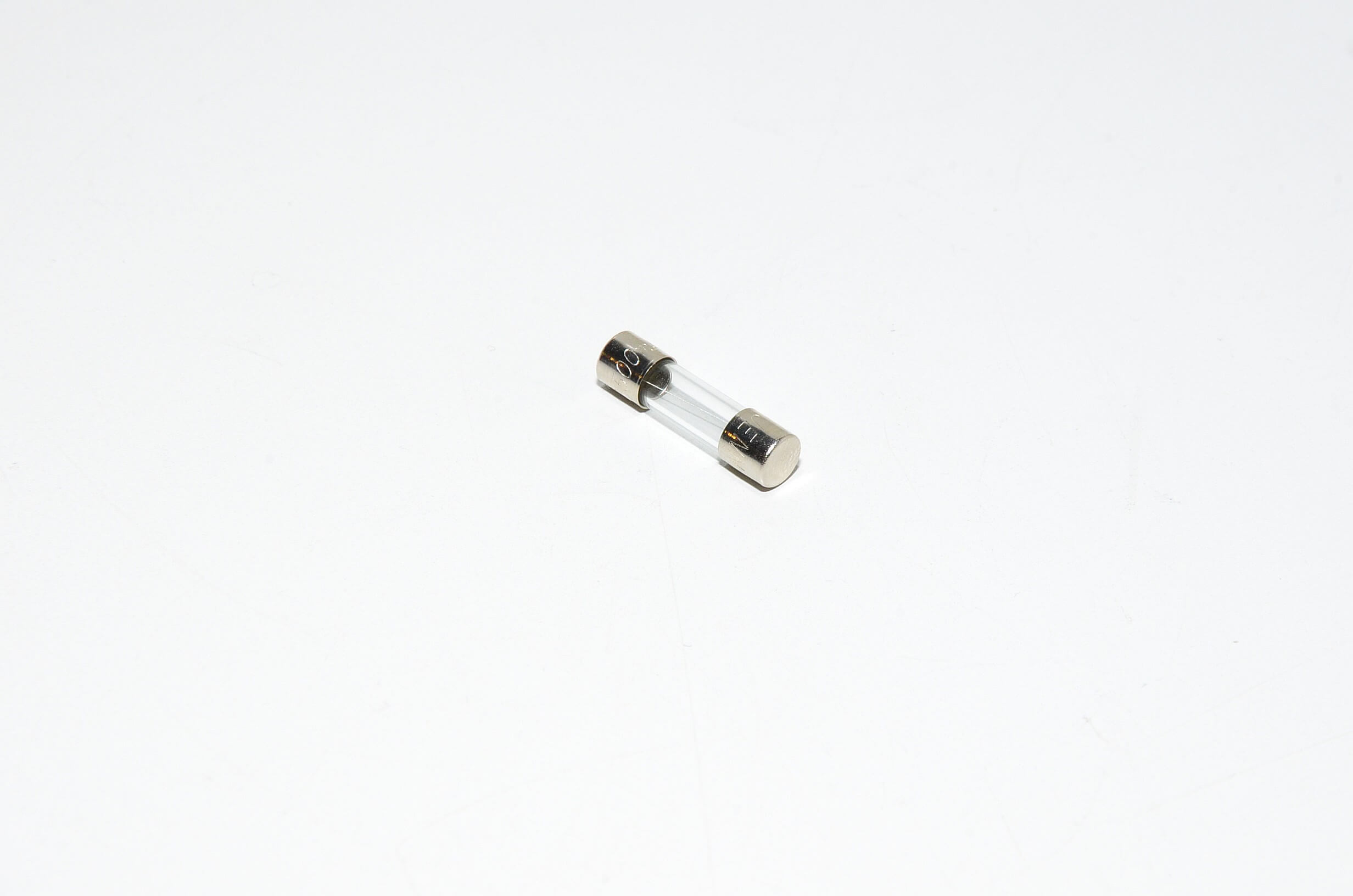 F500mA 5x20mm lasiputkisulake 250V *uusi*
