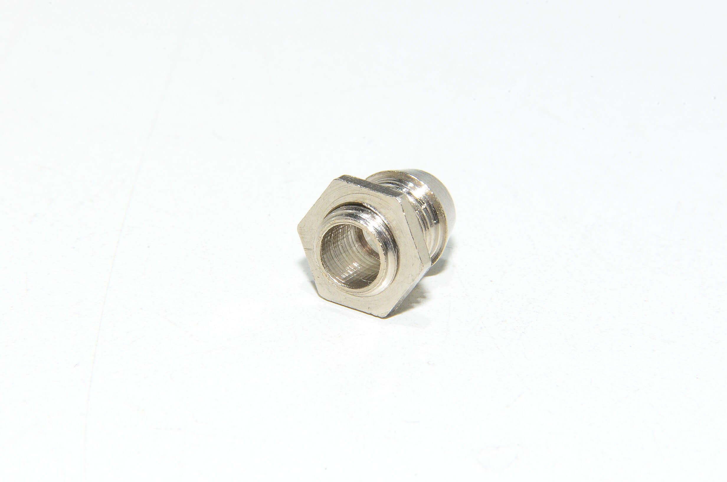 Conical metal LED bezel with M6x0,75 RH thread for 3mm LED *new*