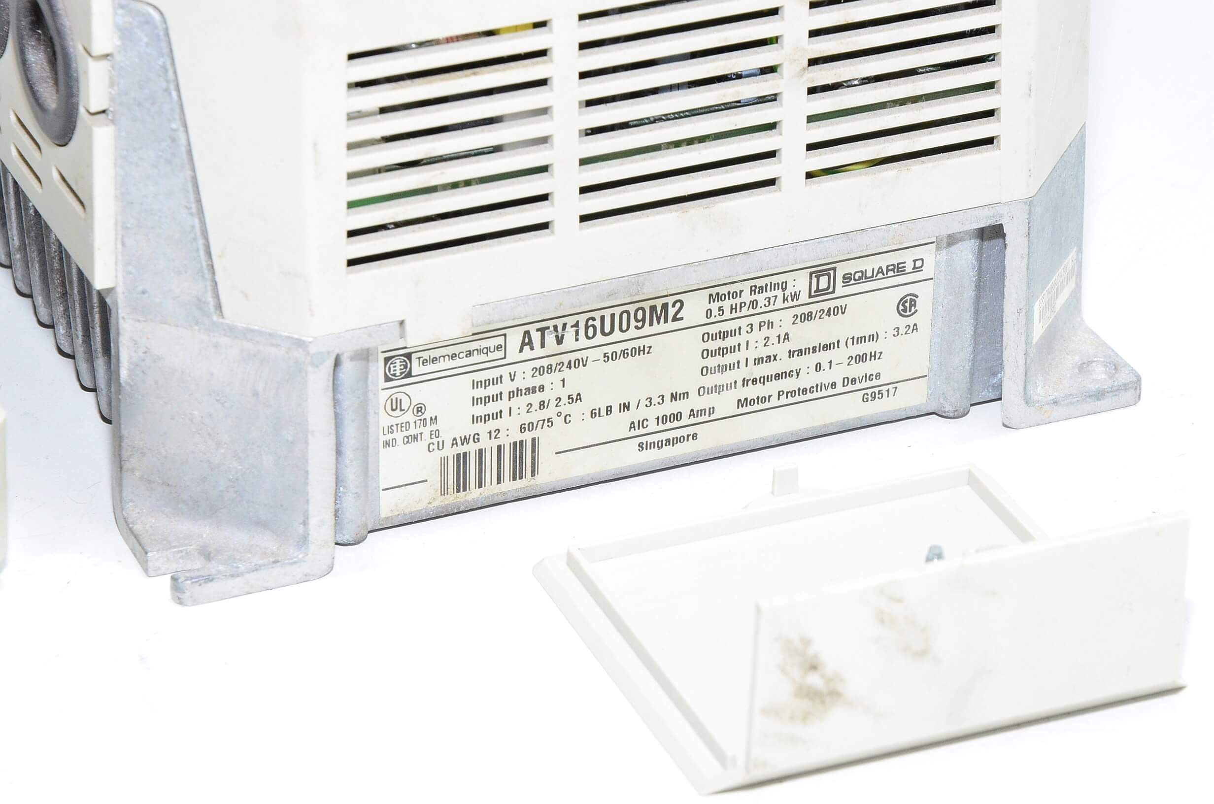 Telemecanique ATV16U09M2 Altivar 16 variable speed drive, 1~, 0,37kW ...