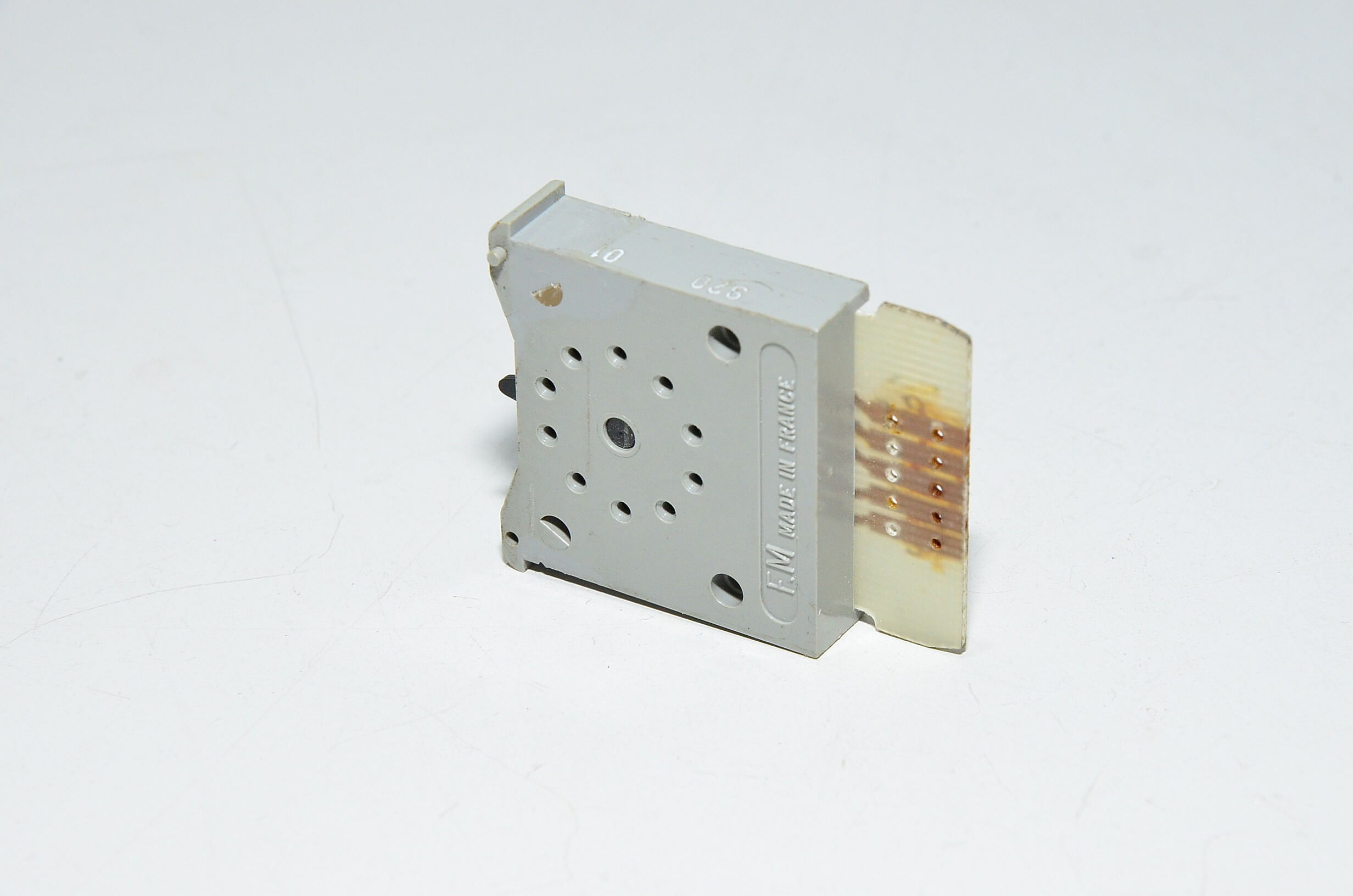 BCD coded thumbwheel switch