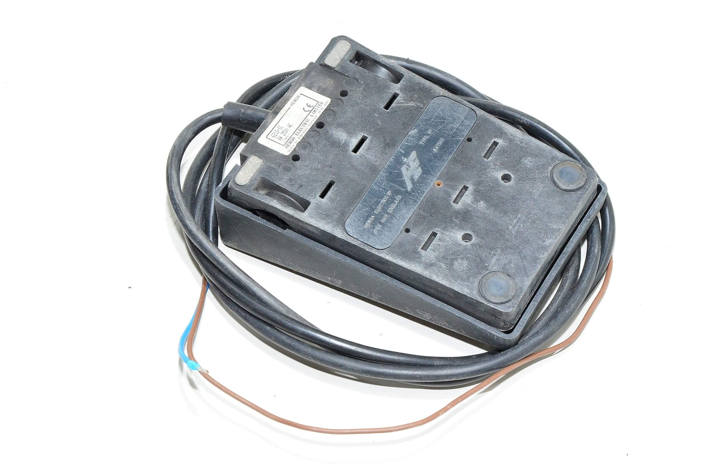 Herga electric medical air foot switch pedal controller 6210 250VAC 6A ...