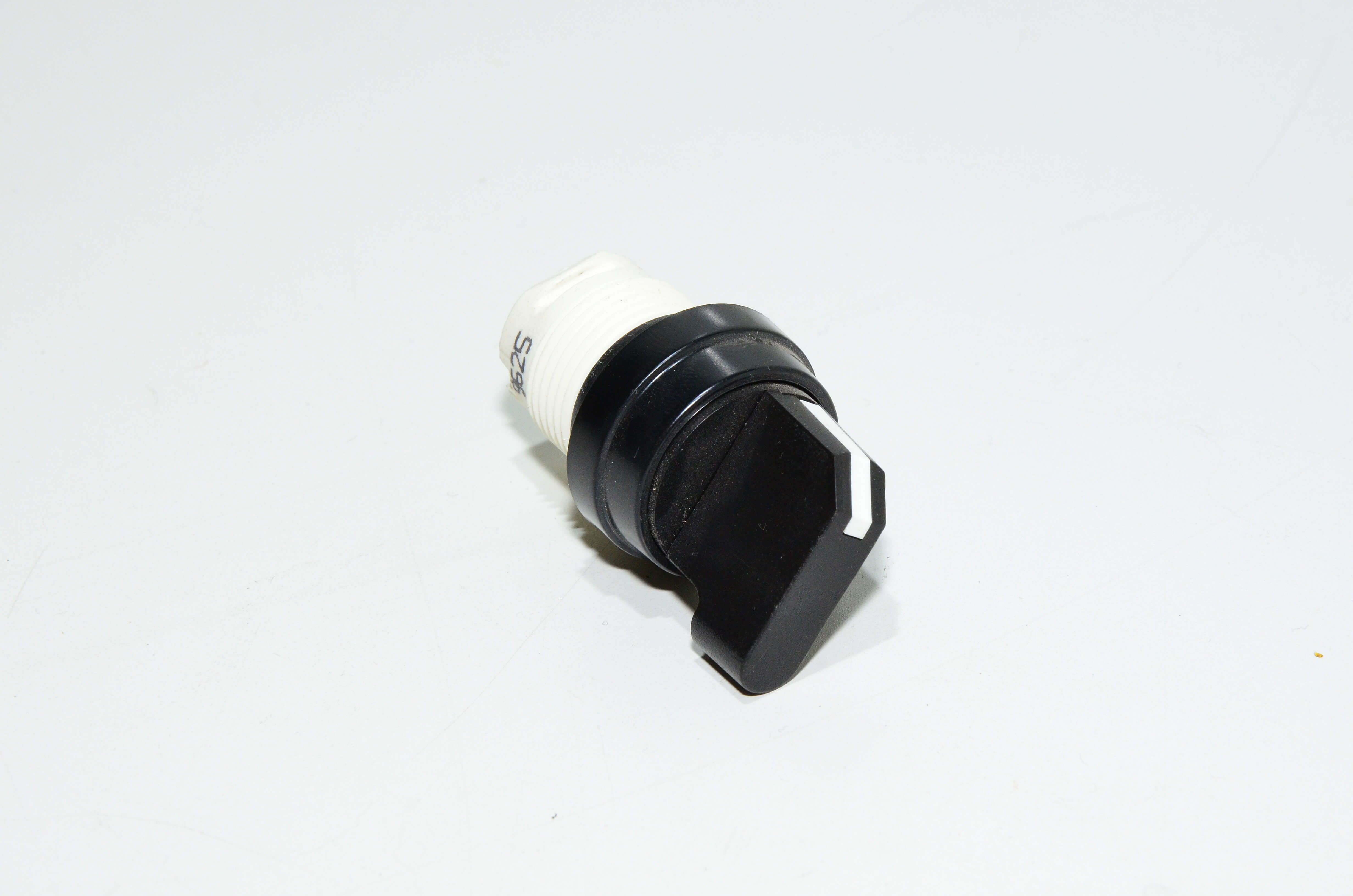 Telemecanique Square D type D class 9001 operator head 9001-D3G4S black ...