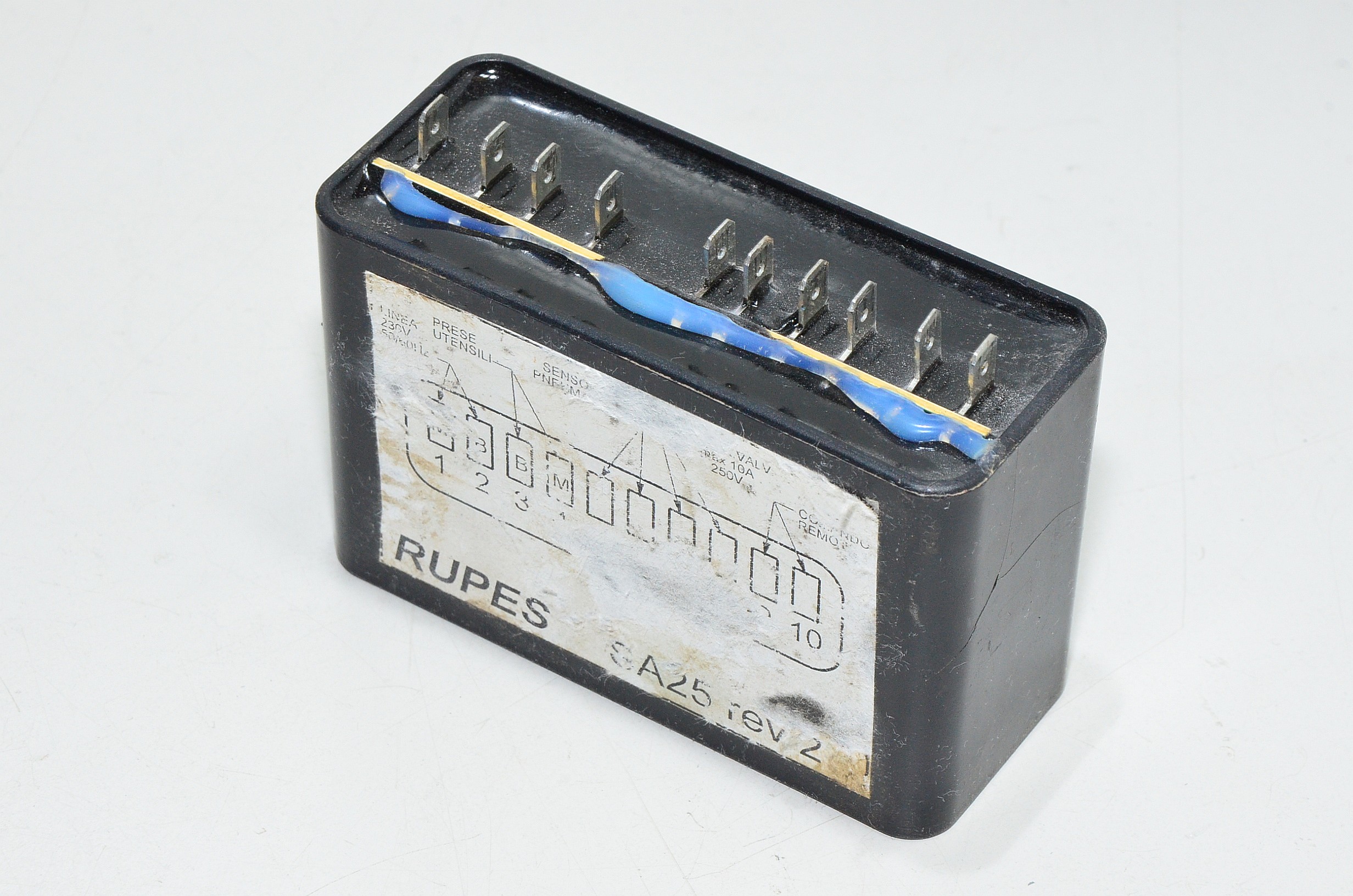 Rupes SA25 Rev2 load operated relay controller for intelligent vacuum ...