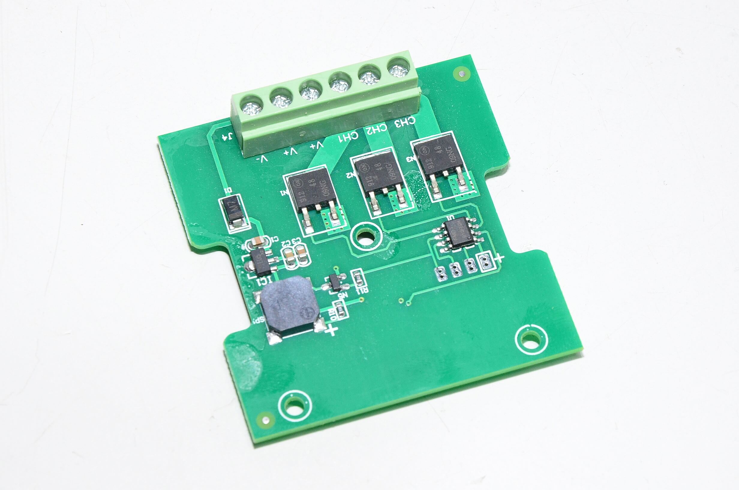 TM06 1-channel flush mount PWM dimmer panel for LED's 12-24VDC, 3x 4A *new*