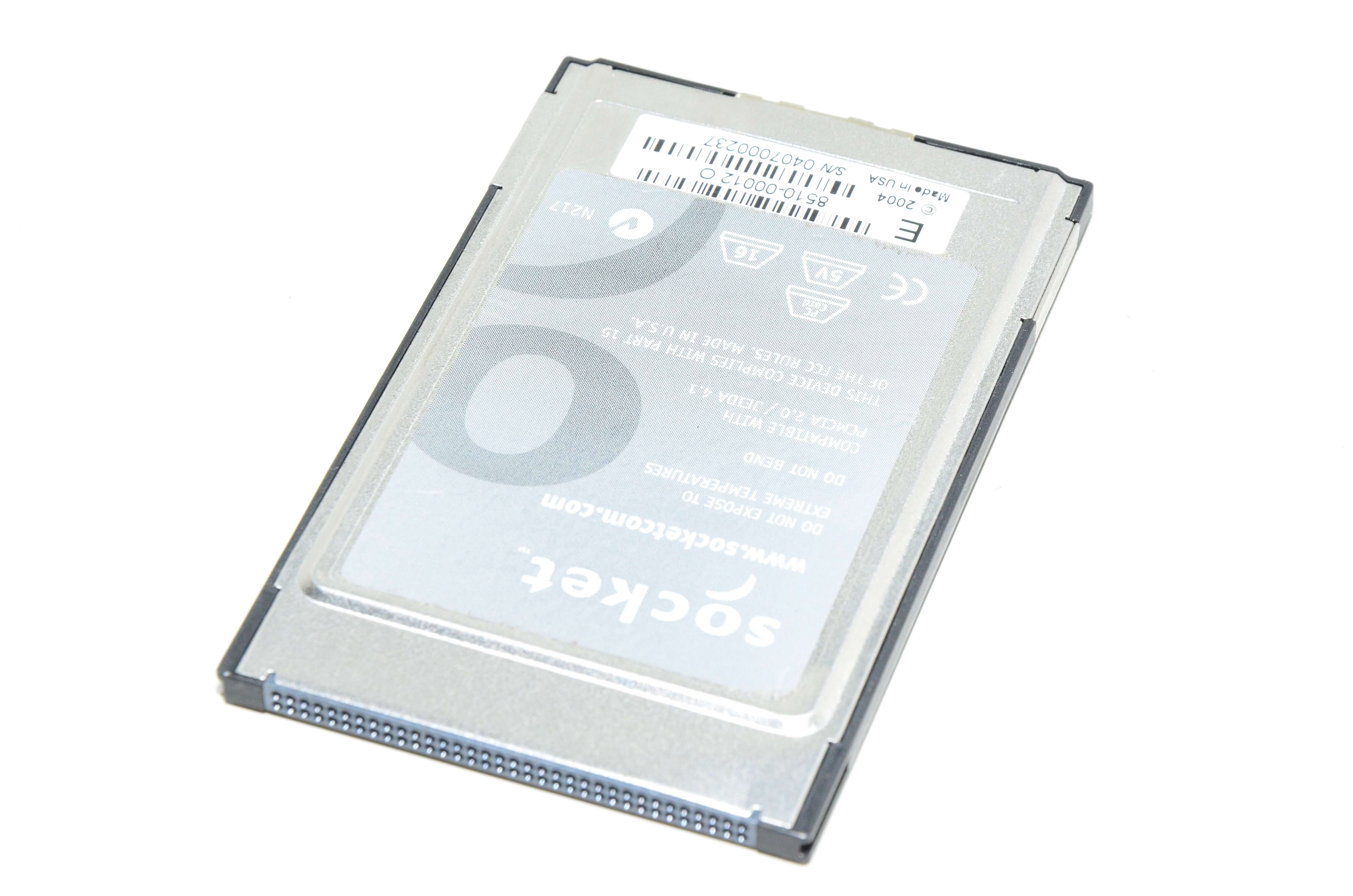 Socket Serial IO PC card *ei ulostulokaapelia*