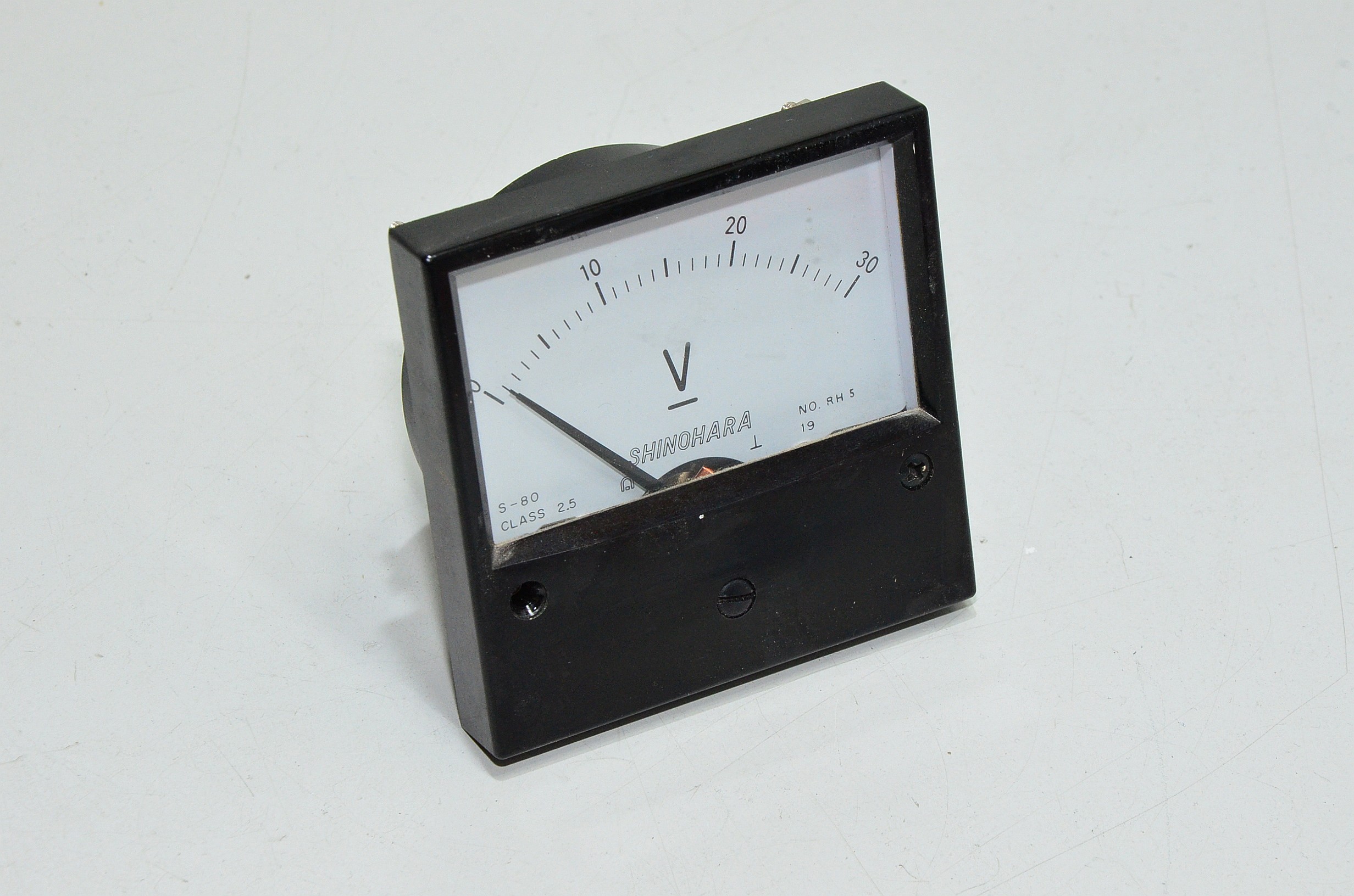 Shinohara analog DC volt meter S-80 class 2,5