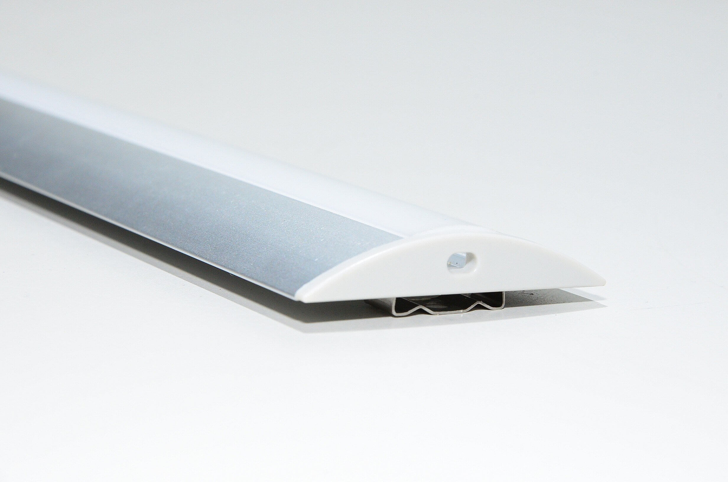 SS9075 aluminum LED strip installation profile, surface-mount, 2500mm *new*