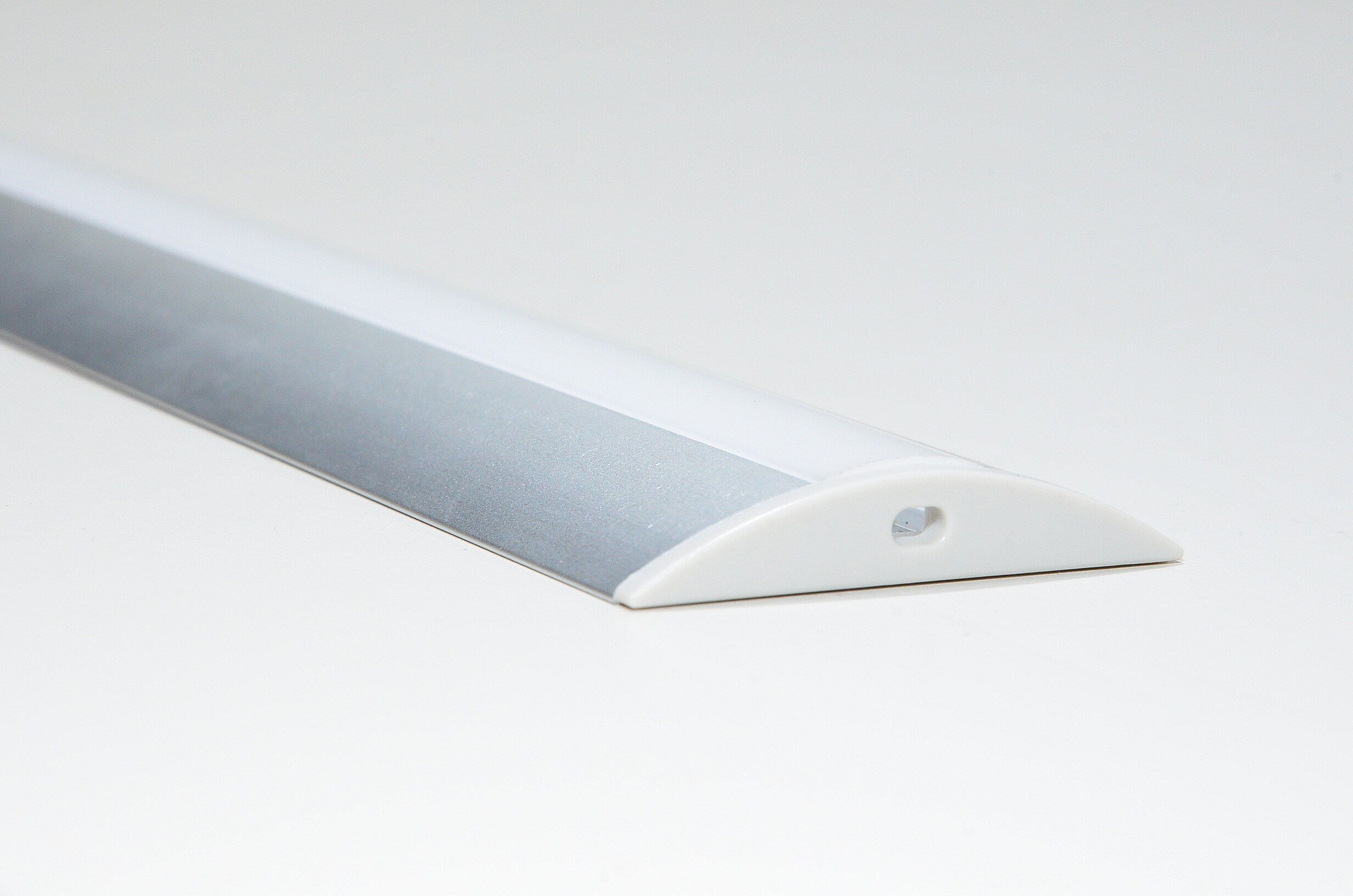 SS9075 aluminum LED strip installation profile, surface-mount, 2500mm *new*