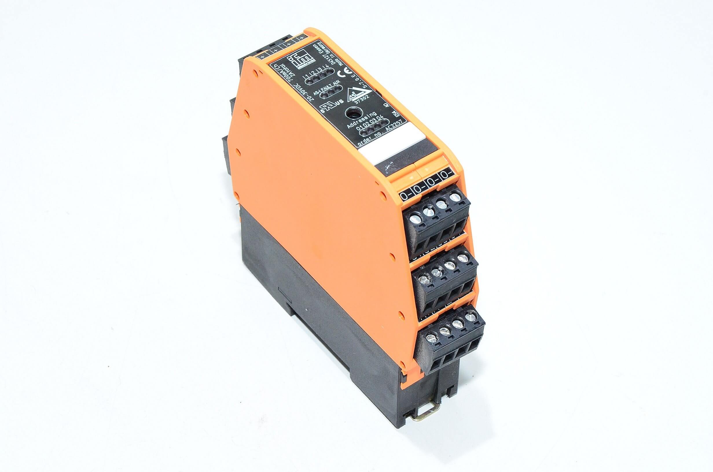 Field bus devices and accessories