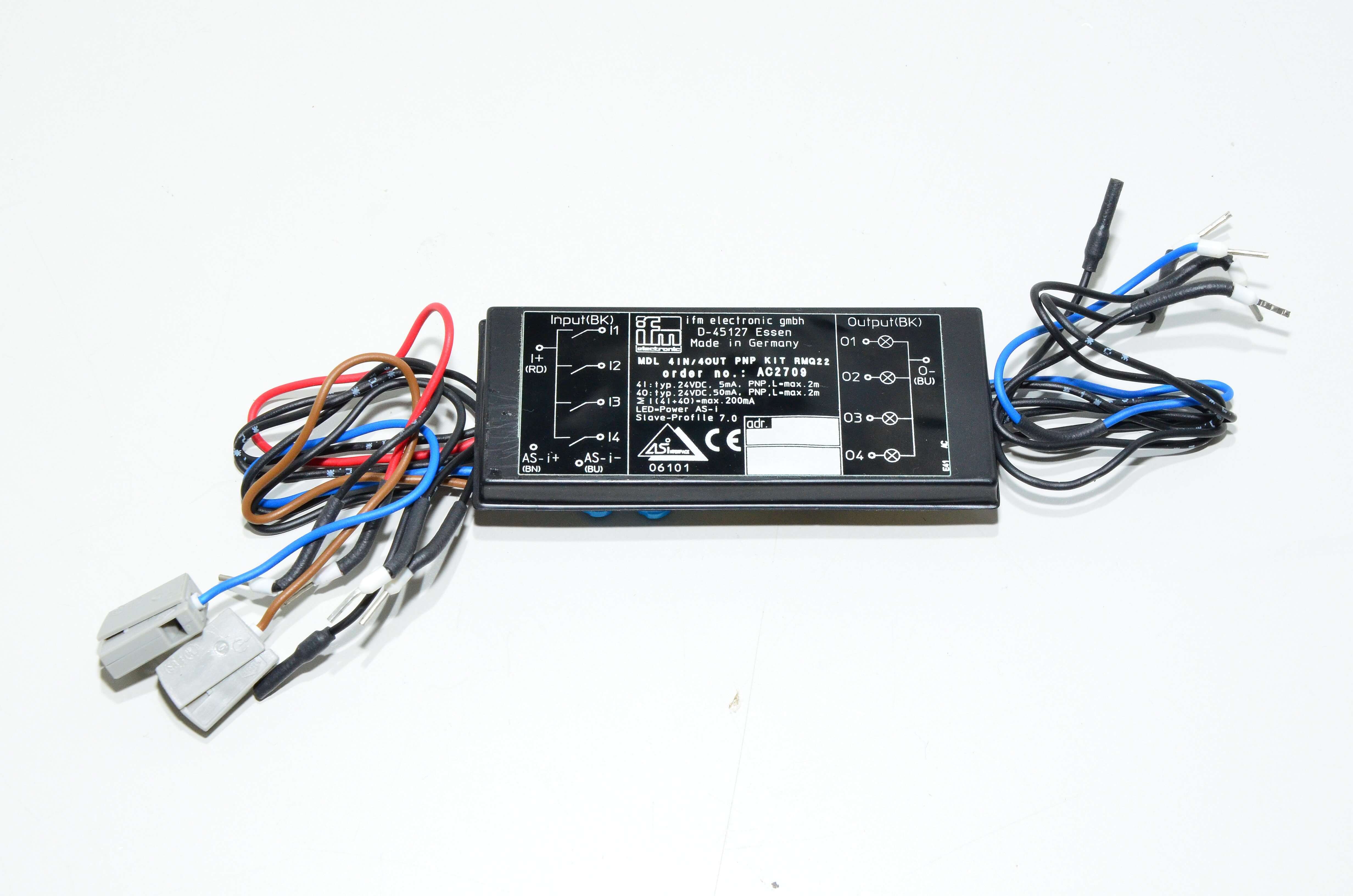 Field bus sensor devices and accessories