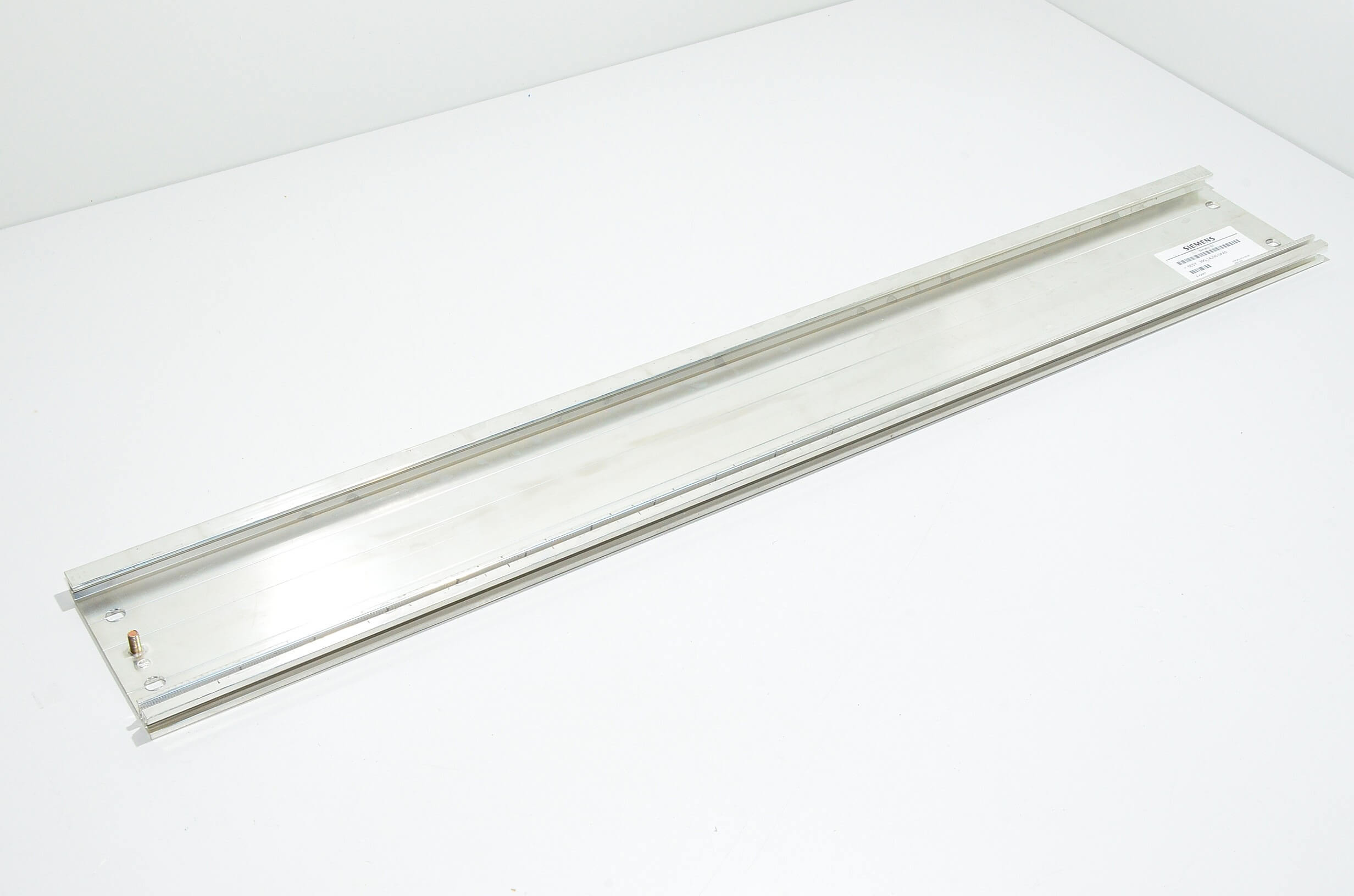 Siemens Simatic S7 S7-300 1P 6ES7 390-1AJ30-0AA0 DIN rail mounting rack