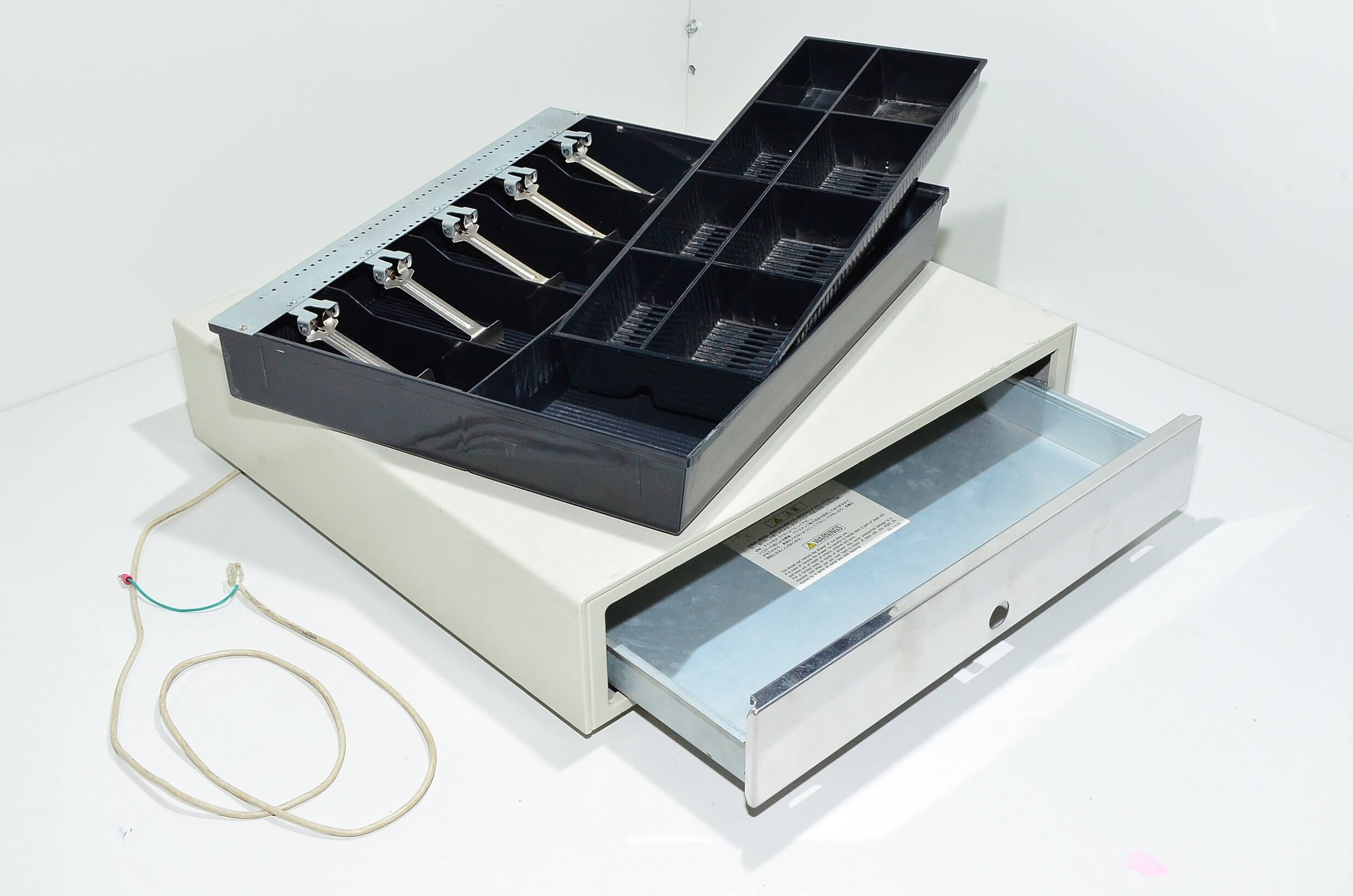 Star Micronics CB-92 white solenoid operated lockable cash drawer (no lock)