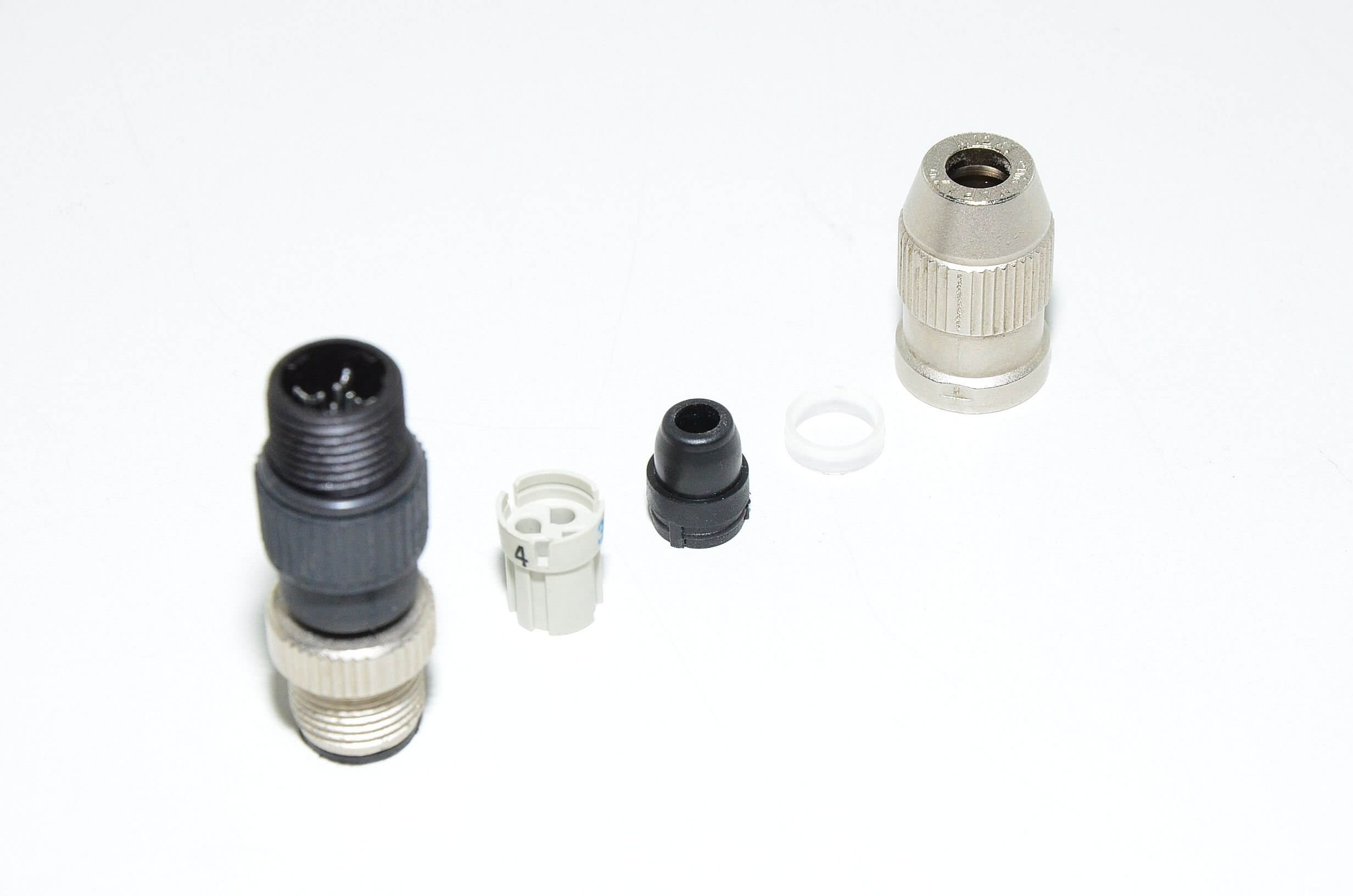 M8 straight unshielded 3-pin sensor connector, male, plastic/metal ...