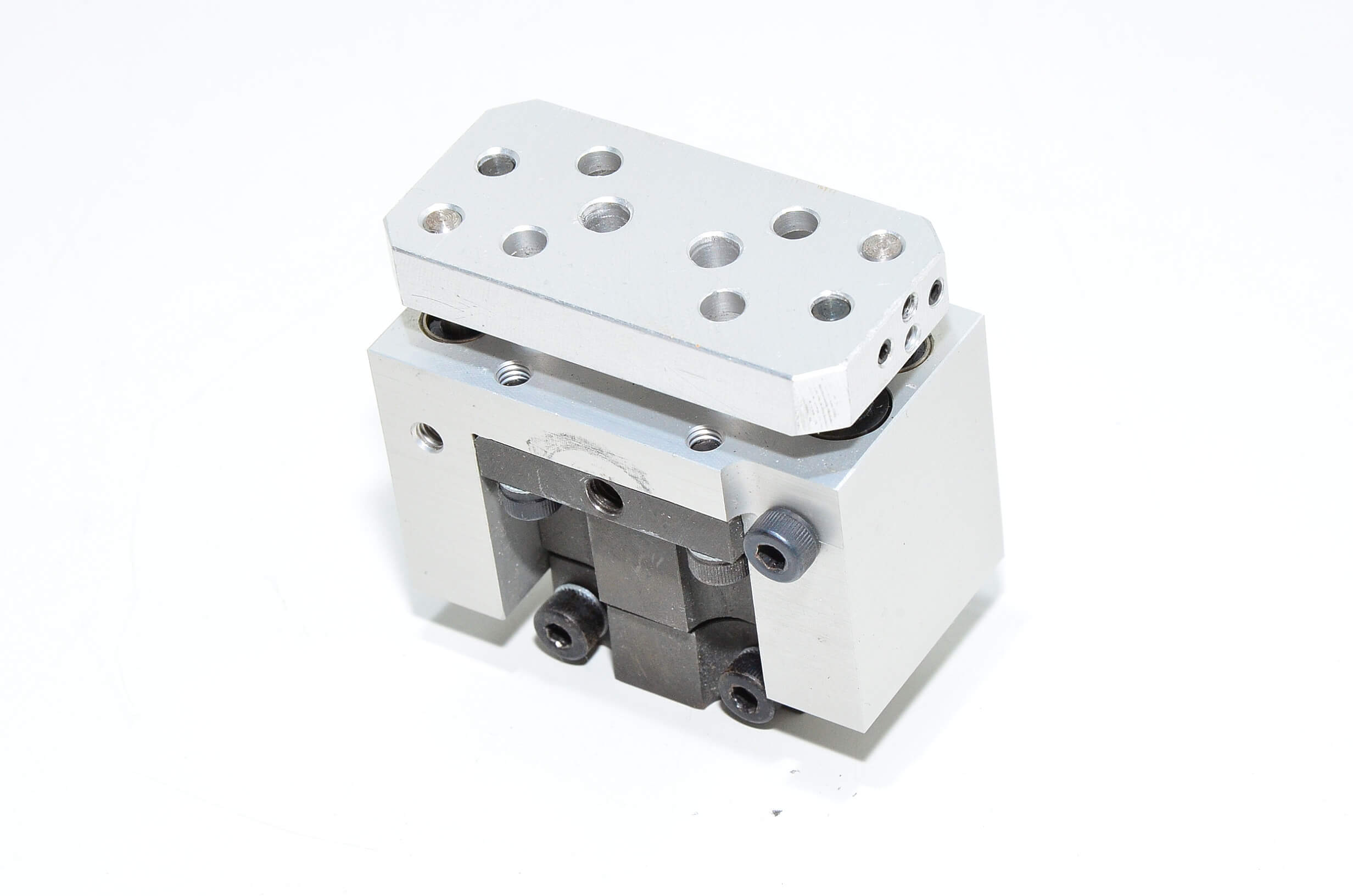 Spring loaded guided assembly for 12-13mm machine shaft, model 2