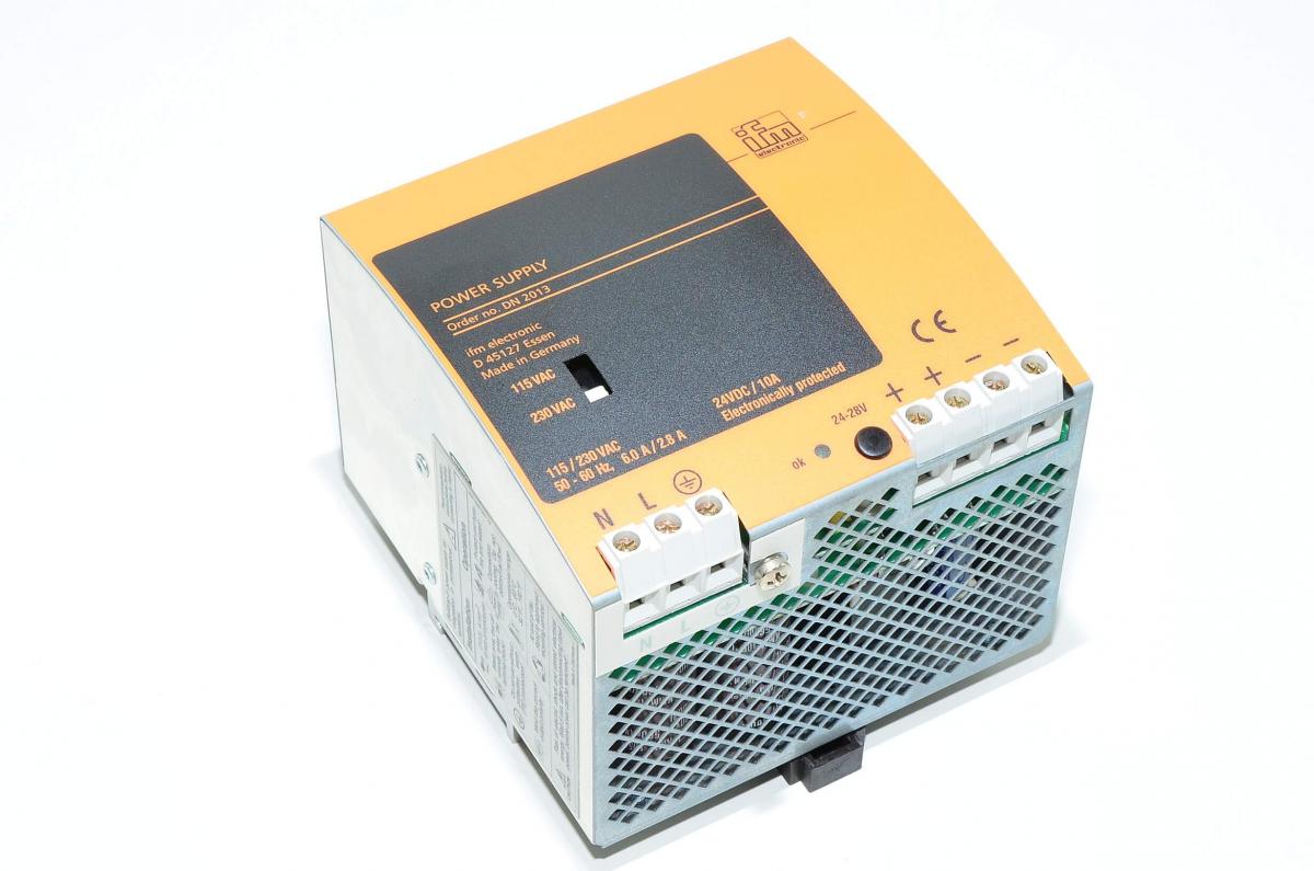 24-28VDC 10A 240W output, 115VAC or 230VAC input IFM DN2013 switching ...
