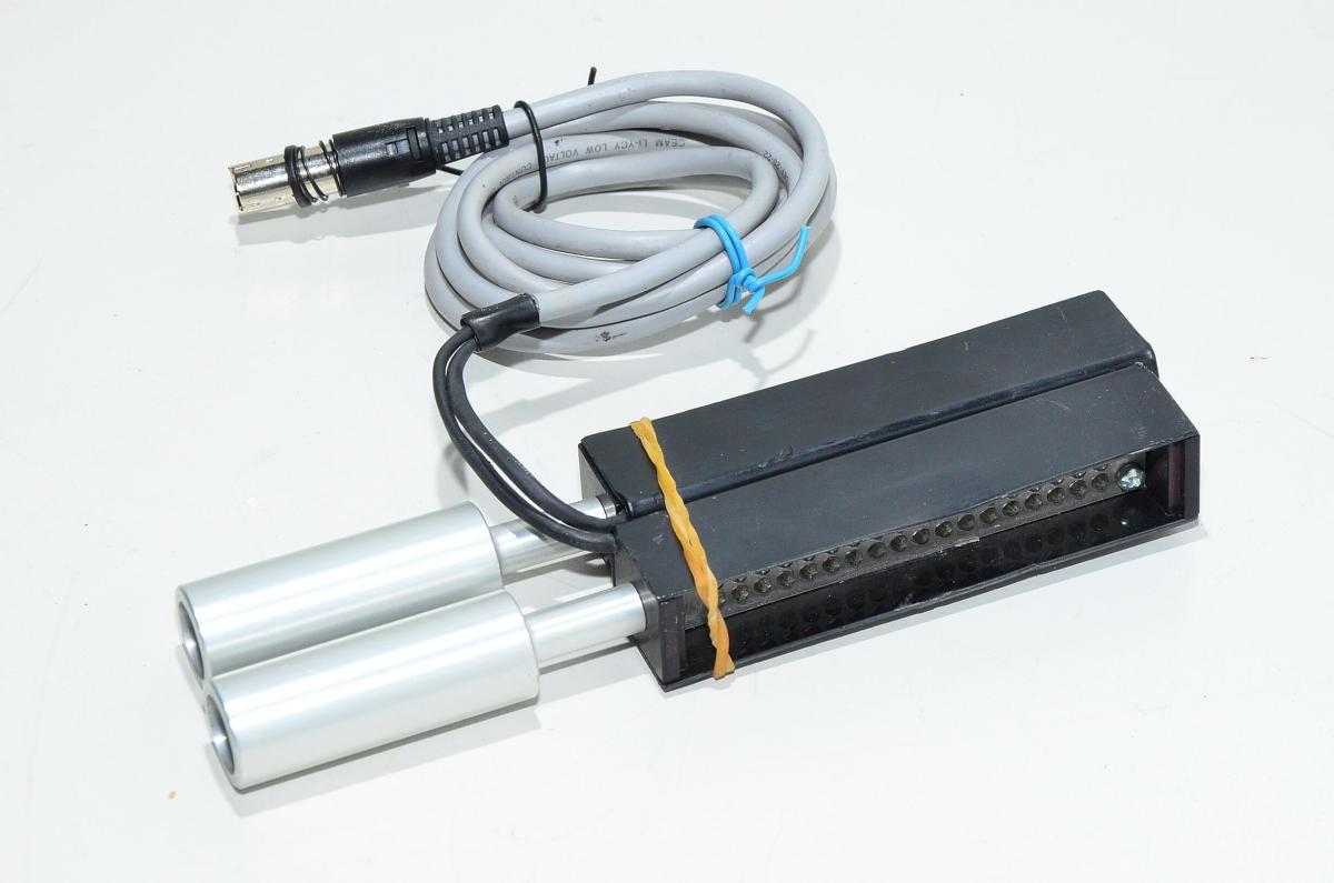 LAT Elektronik LAD4 1021 9/12 86mm red LED double line light with 4pin ...