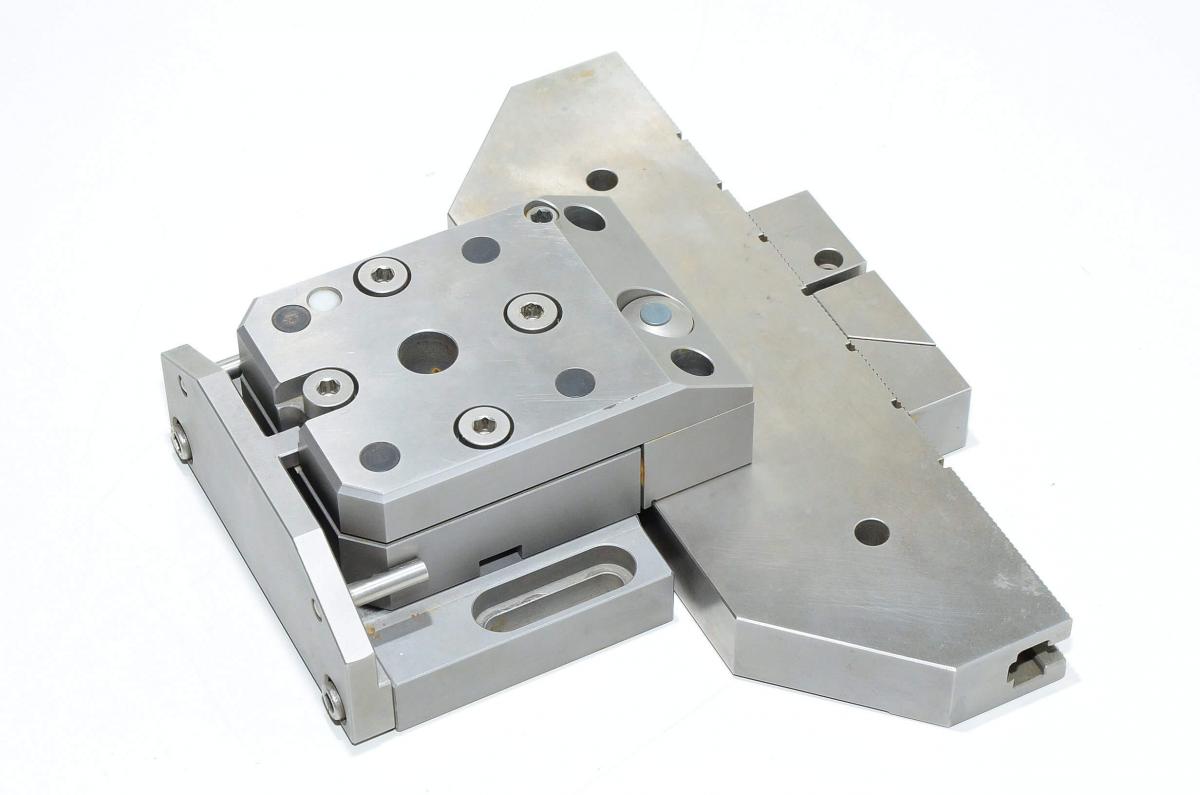 Hirschmann H4110M 3D-pallet for manual clamper units