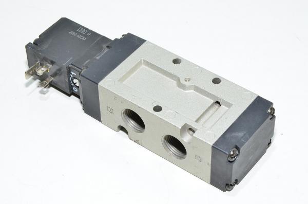 SMC EVF5120-5Y0B-03F 5/2 pilot operated solenoid valve with G3/4" ports ...