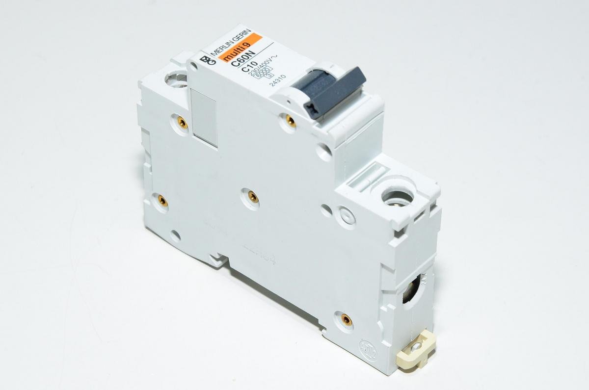 10A 1-phase C-type automatic fuse / circuit breaker Merlin Gerin multi9 ...