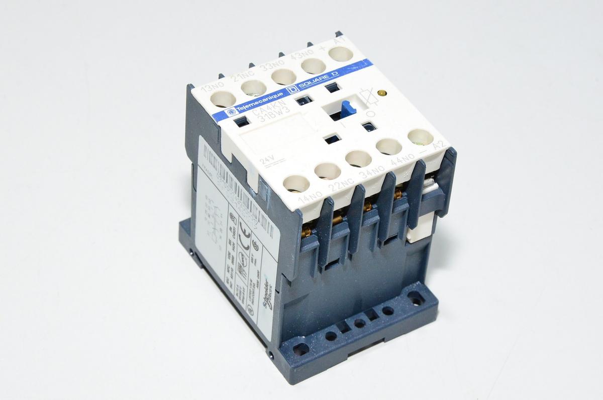 Telemecanique Squre D CA4KN31BW3 10A / 690VAC 24VDC 3x NO + 1x NC ...