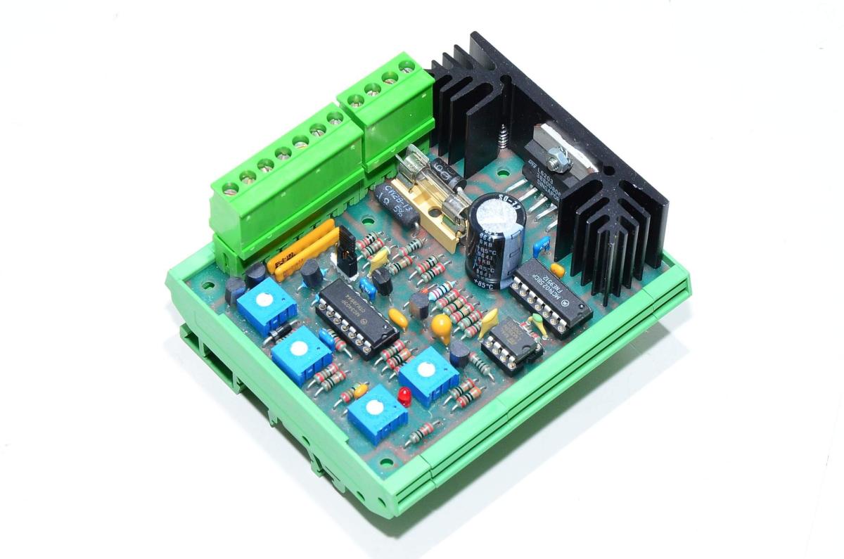 Electromen EM-28 DC-motor controller unit 12-24VDC 3A installed in ...