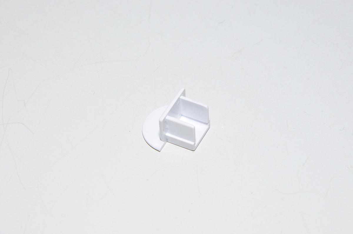 SS2122 white plastic blind plug *new*