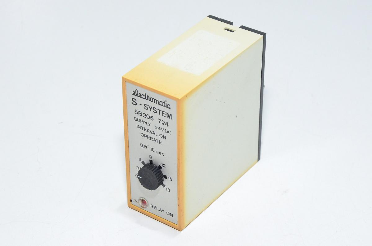 11-pin Sub-Magnal B11A circula base Electromatic S-system SB 205 724 ...