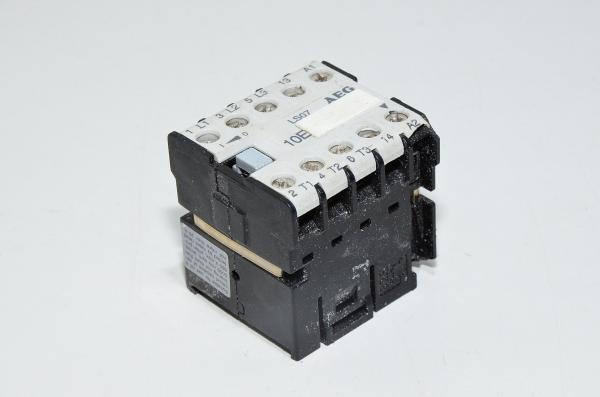 AEG LS07 10E 251183 16A / 600VAC 230VAC 3x NO + 1x NC kontaktori
