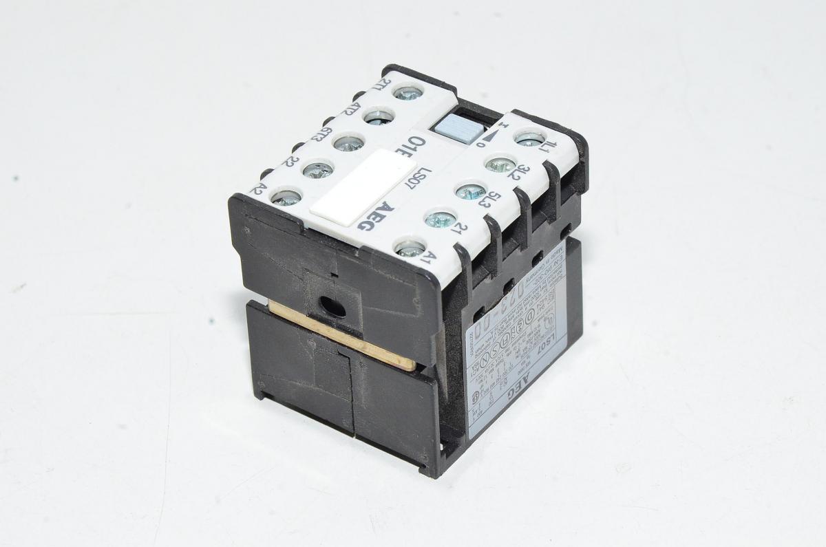 AEG LS07 01E 251183 16A / 600VAC 230VAC 3x NO + 1x NO kontaktori